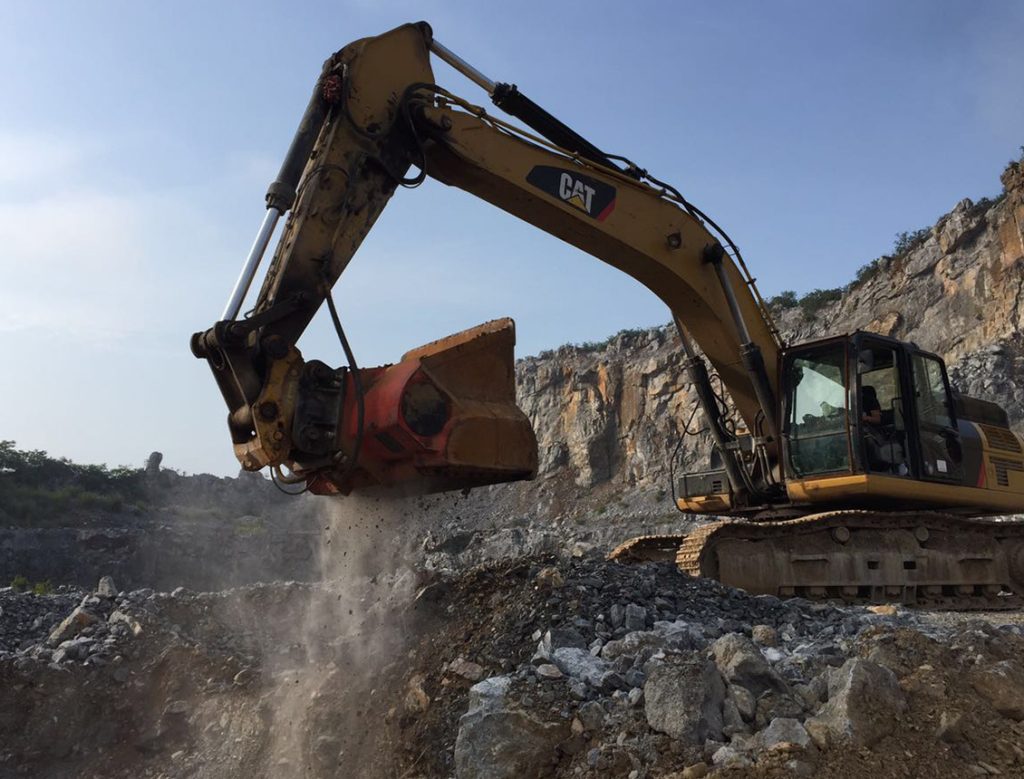 ALLU Screening and crushing buckets - ALLU Screening and crushing ...