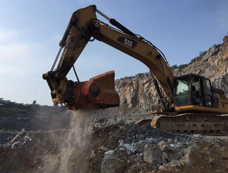 ALLU Screening and crushing buckets - ALLU Screening and crushing ...